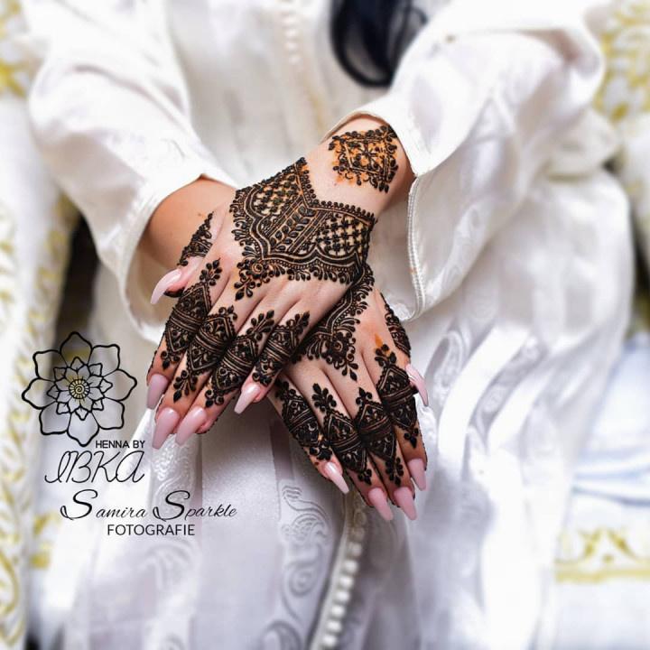 11 Super Stylish Khafif Designs That Will Add Glory to Your Mehndi Function