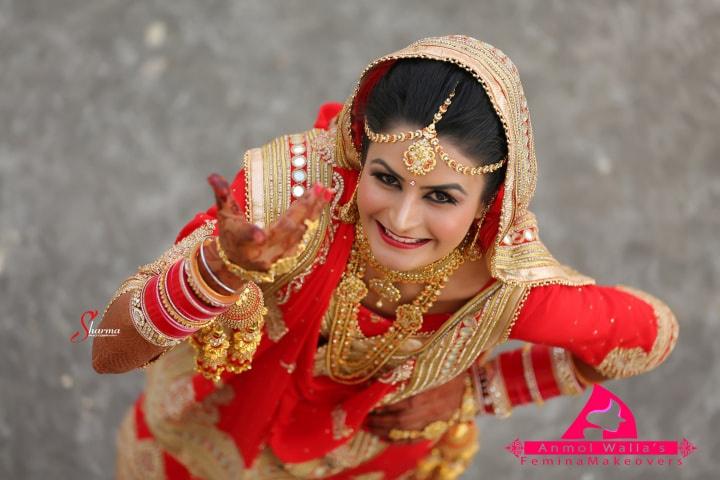 This Is How You Can Wear a Dupatta in Different Styles at Weddings and ...
