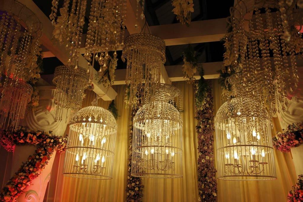 8 Eco-Friendly Stage Decoration Ideas That Will Help You Save The World ...