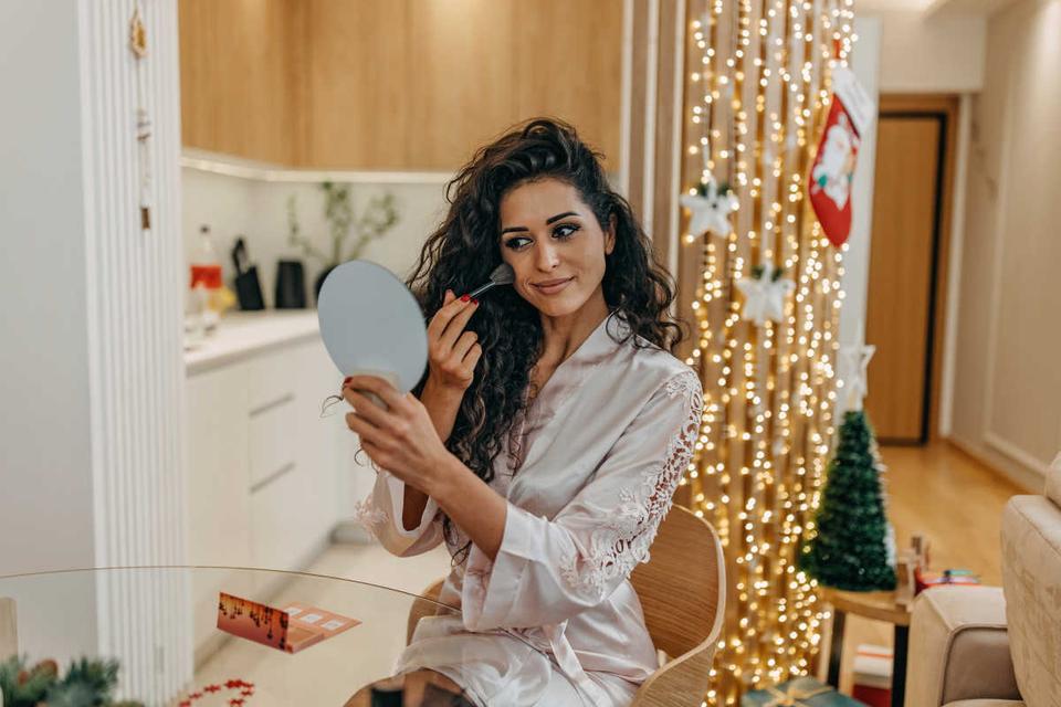 The Ultimate Bridal Makeup Kit Checklist for 2026
