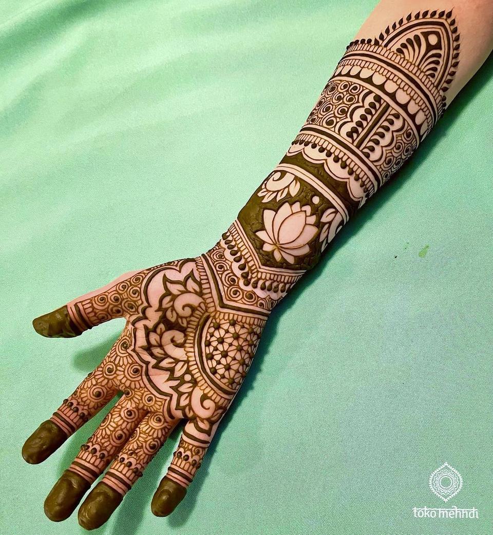 50+ Top Full-hand Mehndi Designs For Brides and Bridemaids