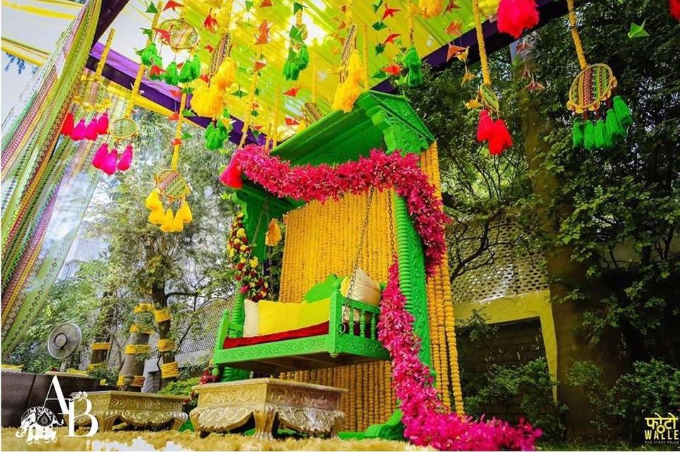 Breathtaking Mehndi Jhoola Trends for Your Summer 2020 Wedding