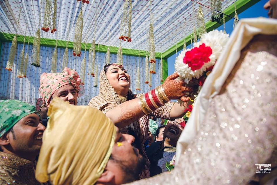 All You Wanted to Know About Marriage Bangles in Different Indian ...