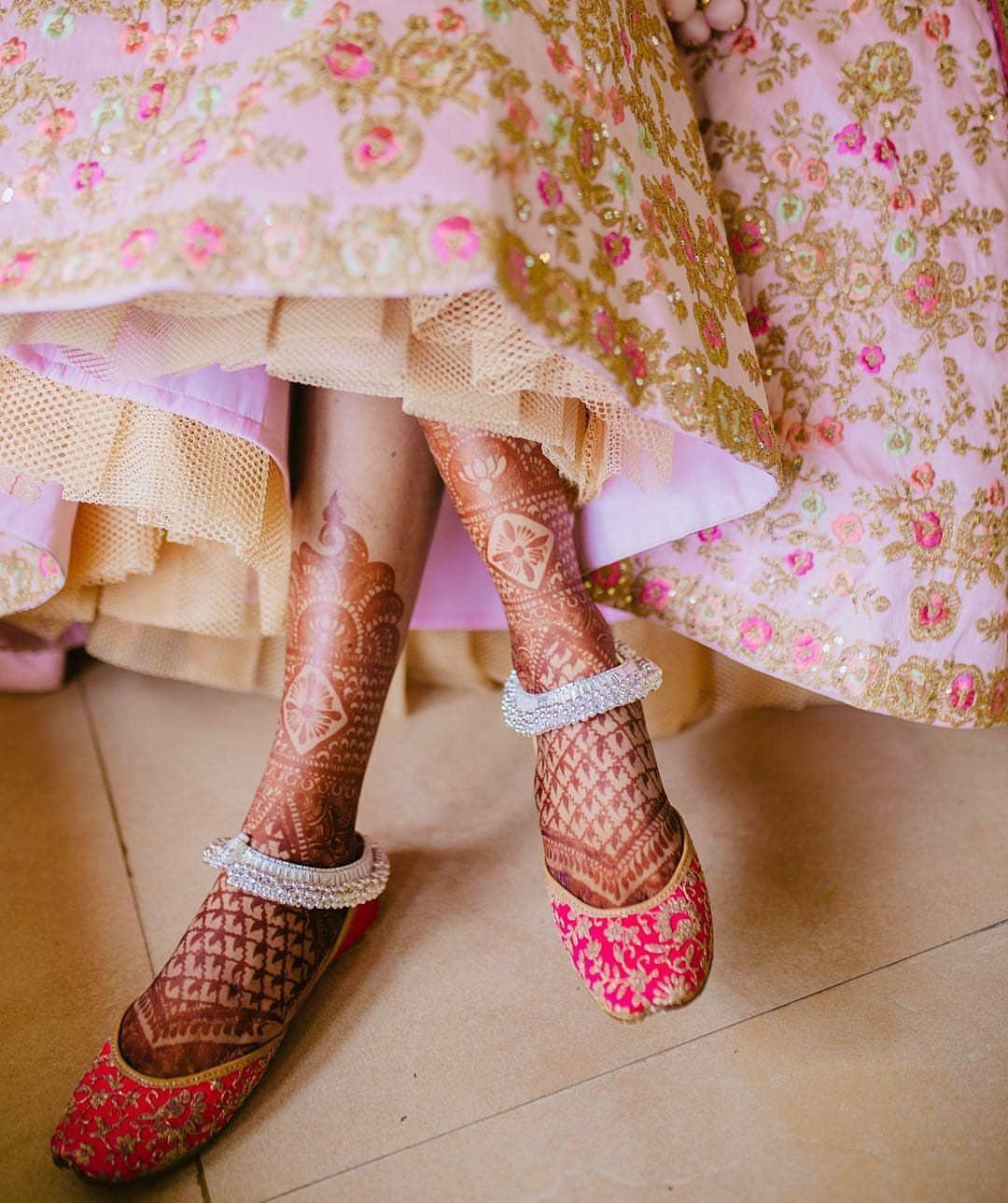 10 Latest Foot Jewellery Designs to Go With Your Wedding Trousseau!