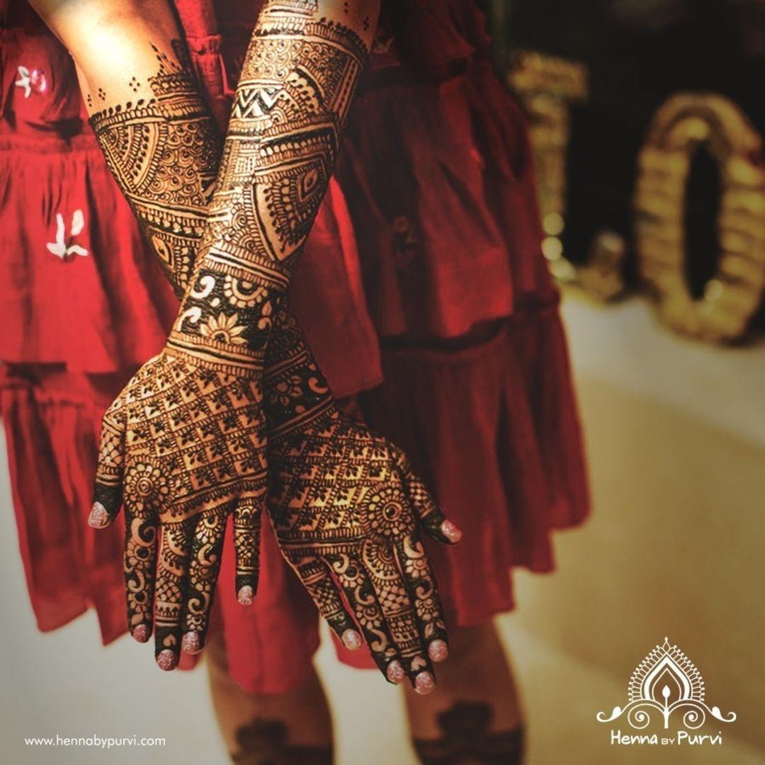 Choose Your Mehndi Design as per Your Personality