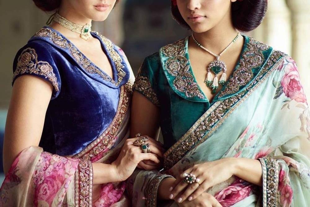 11 Trending Velvet Blouse Designs for the Stunning Brides of Today