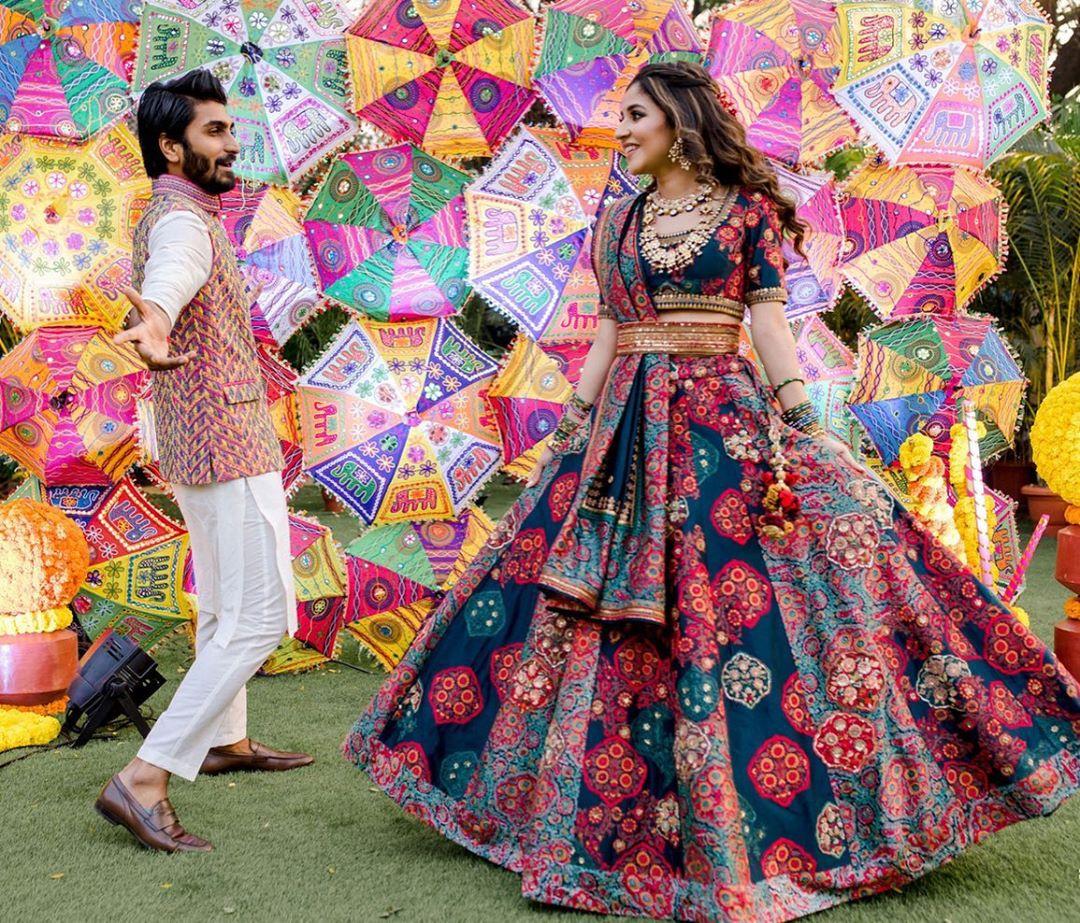 Stunning Multi-colour Lehenga Designs for the Avant-garde D-day Look