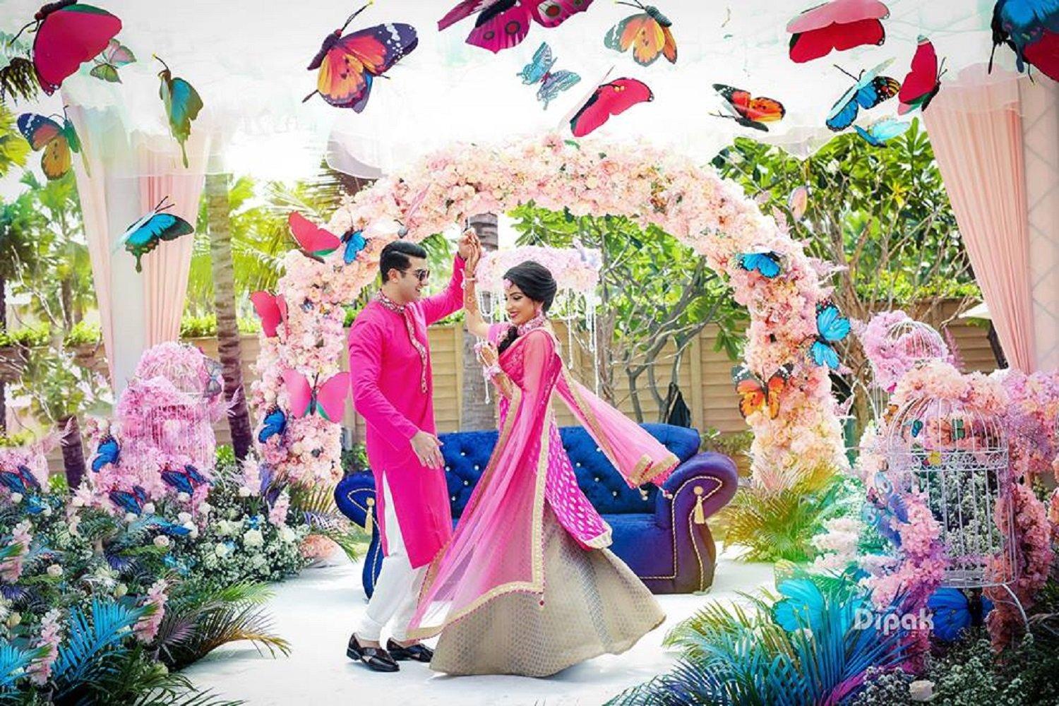Beautiful Stage Flower Decoration Ideas for Your Dream Day