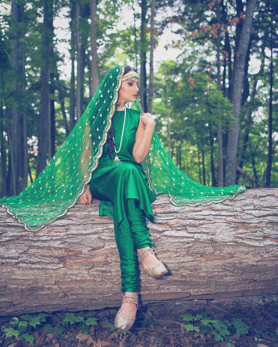 7 Churidar Design Images for Bridesmaids to Flaunt It Right!