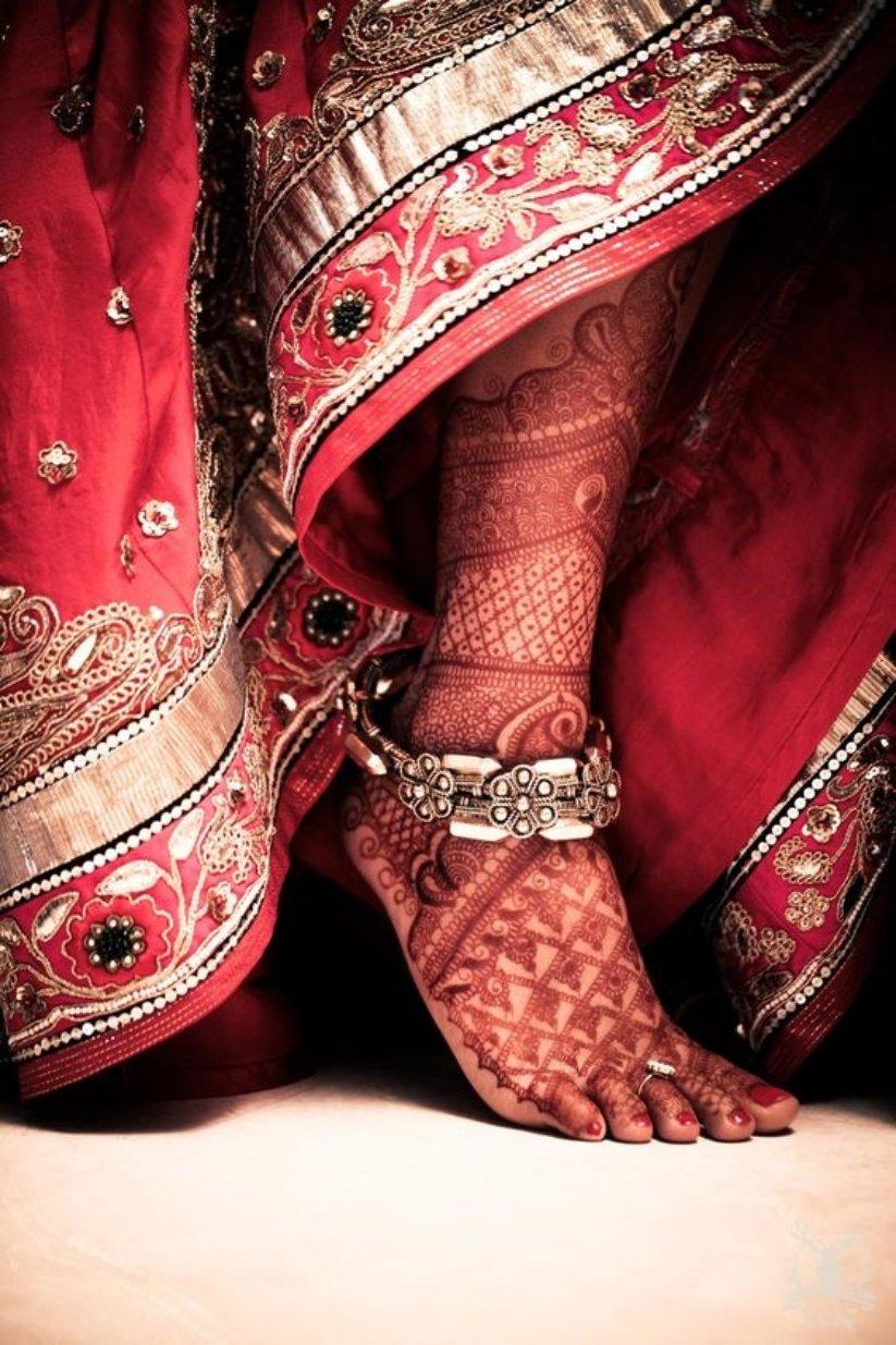 10 Latest Foot Jewellery Designs to Go With Your Wedding Trousseau!