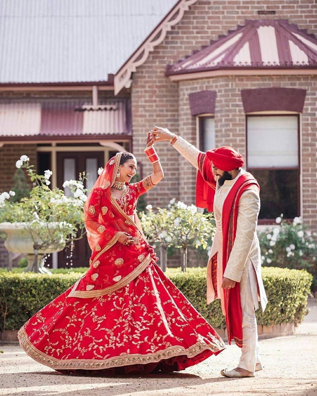 10 Red Dupatta Designs That We Just Could Not Take Our Eyes Off