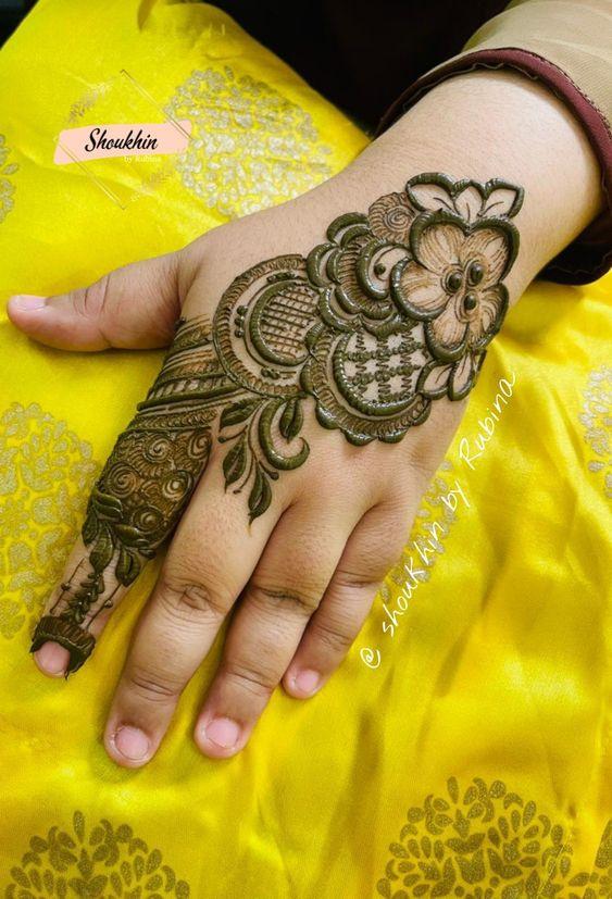 110+ Simple and Easy Mehndi Designs for Kids