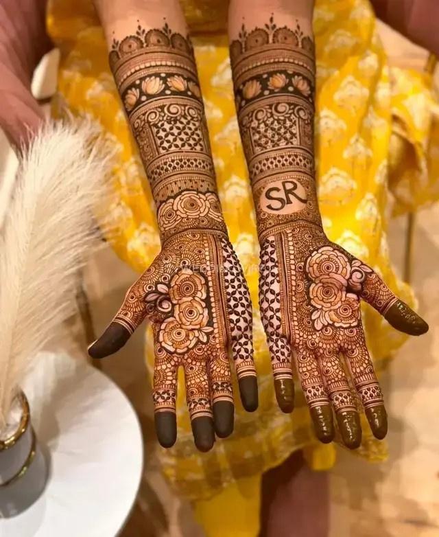 30 Rose Mehndi Designs To Choose From for a Fabulous Festive Look