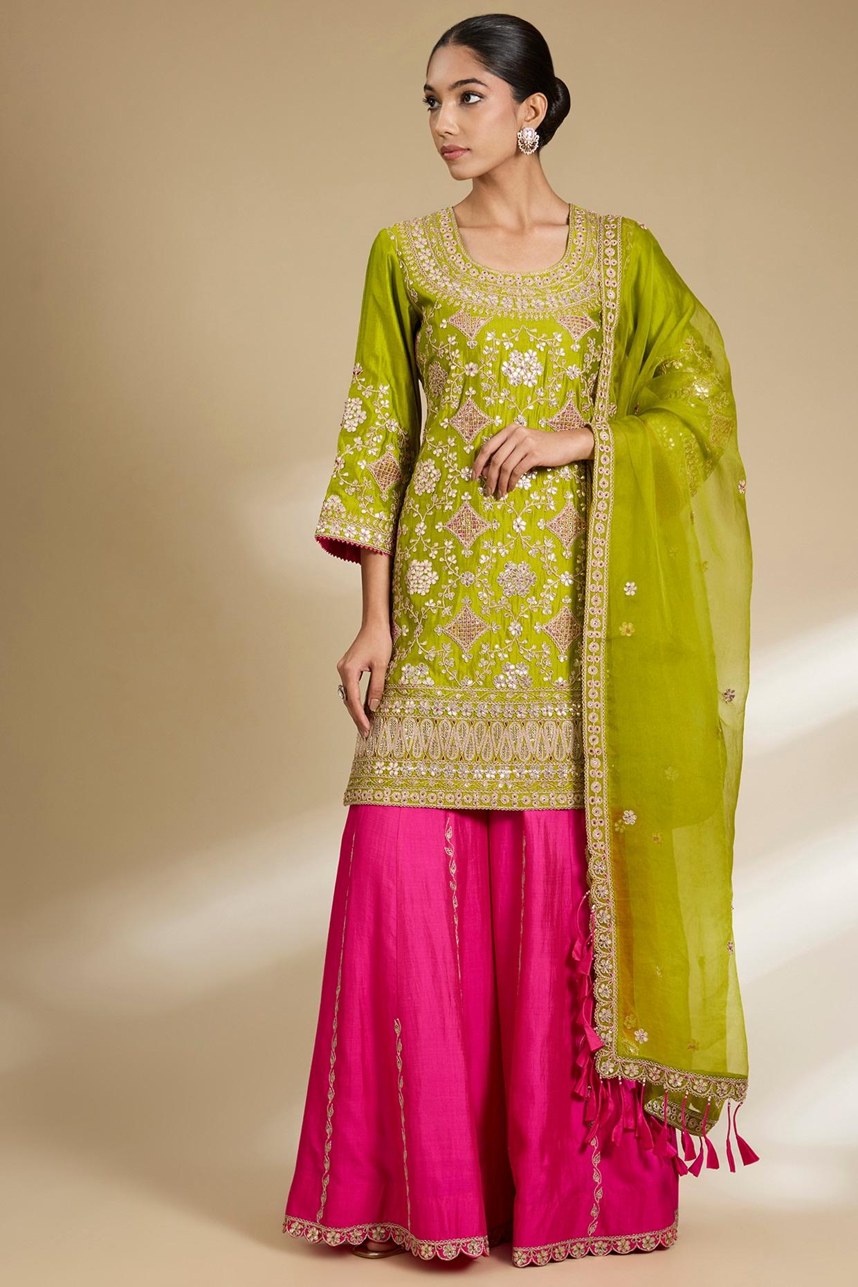 30+ Latest Mehndi Function Dresses For the Bride, Groom & Their Wedding ...