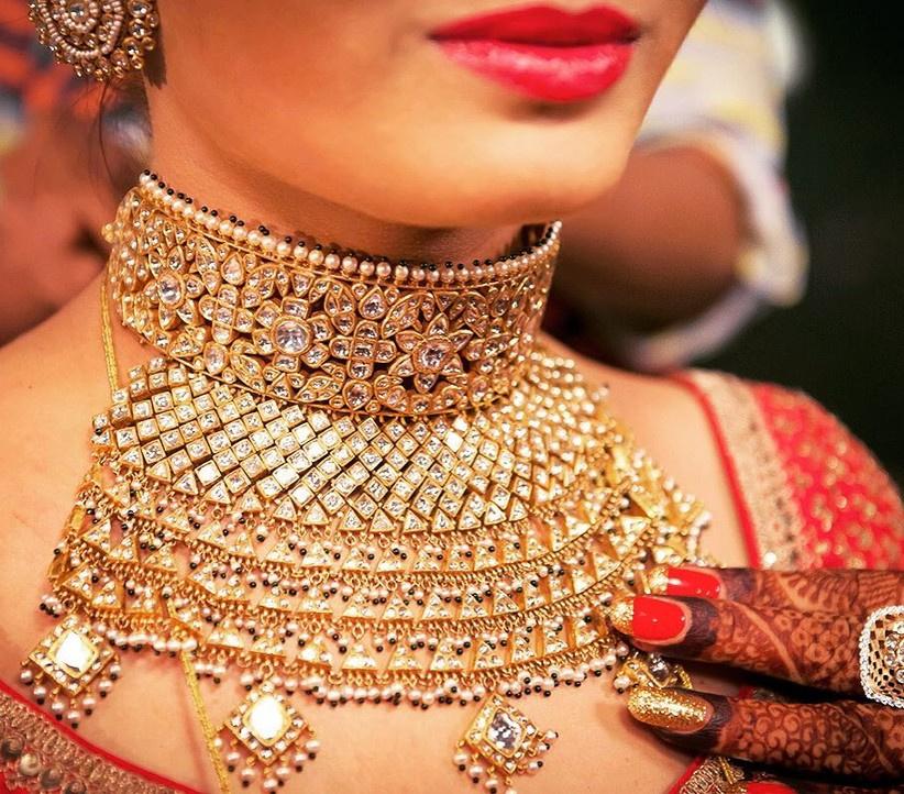 Pick a Necklace Design According to Your Blouse's Neckline