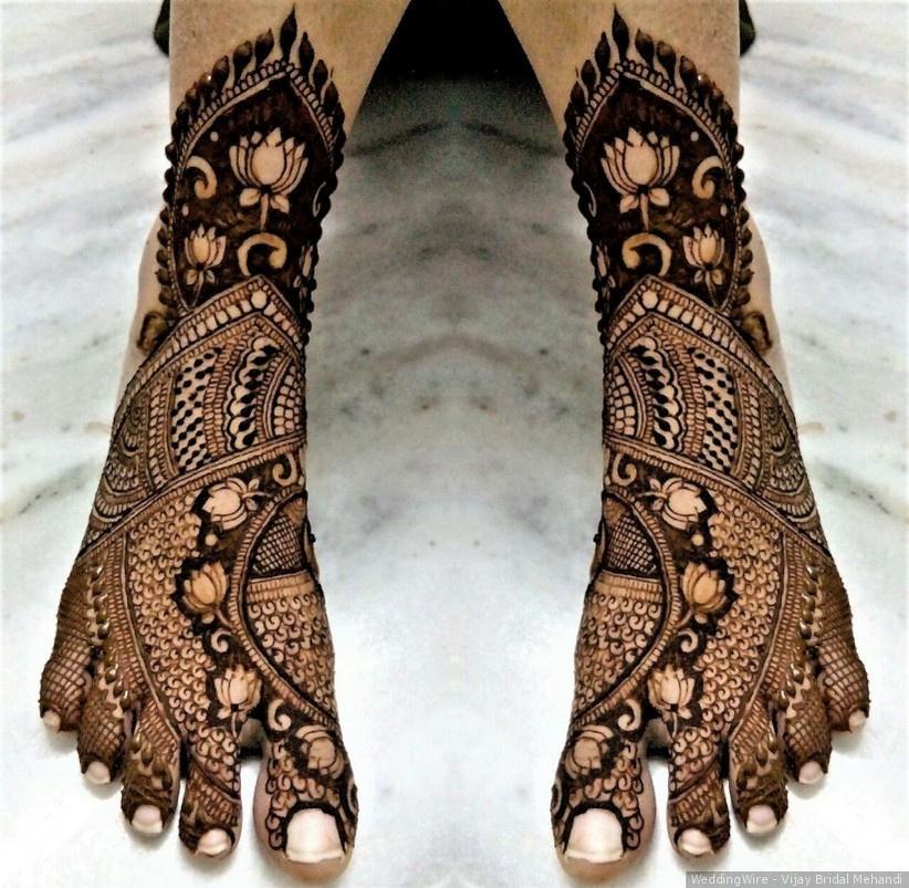65+ Latest & Stylish Leg Mehndi Designs
