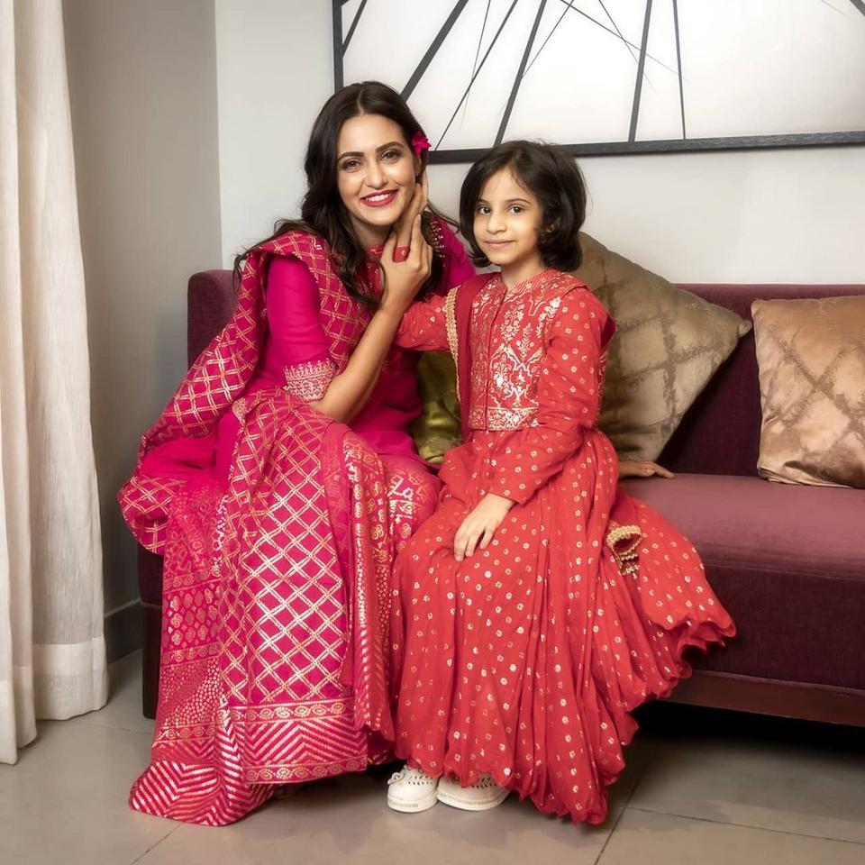 Diwali Dress 2021 - Latest Diwali Ethnic Outfit Trends