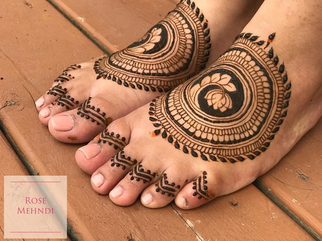 Leg Mehndi Design - 125+ Trending Mehndi Designs For Brides & Bridesmaids