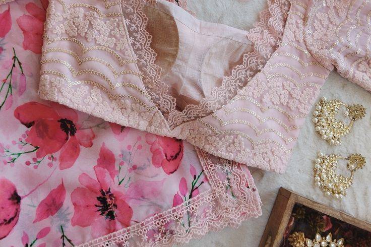 Latest Cutwork Blouse Designs and Where to Buy Them!