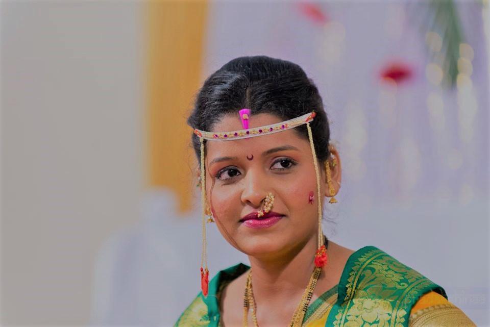 5 Absolutely Stunning Marathi Nath Designs to Make Your Bridal Avatar ...