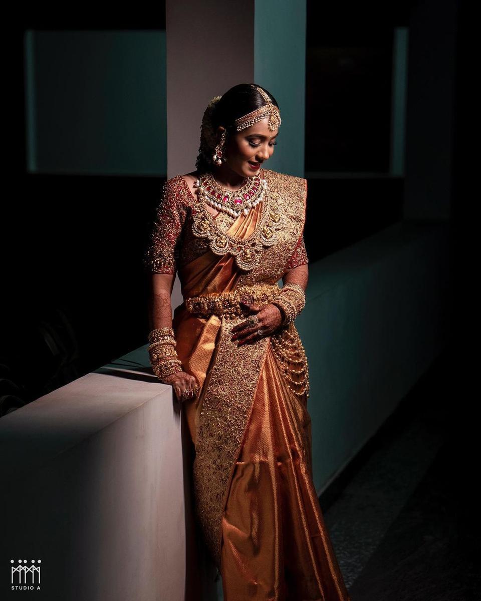 112 Stunning Saree Poses to Elevate Your Photoshoot Game