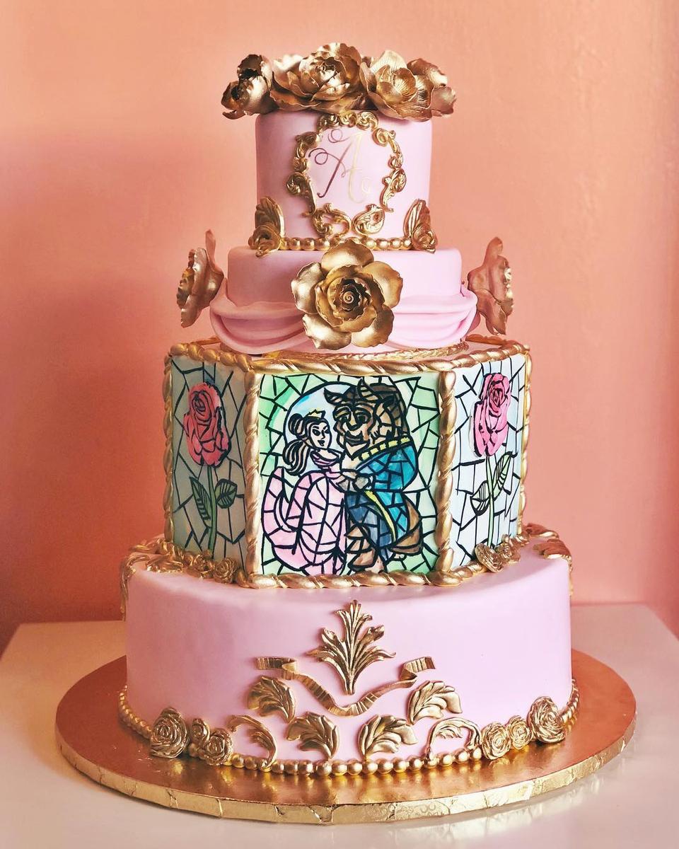 12 Incredible Cartoon Cake Ideas That Are The Ultimate Wedding Goals!