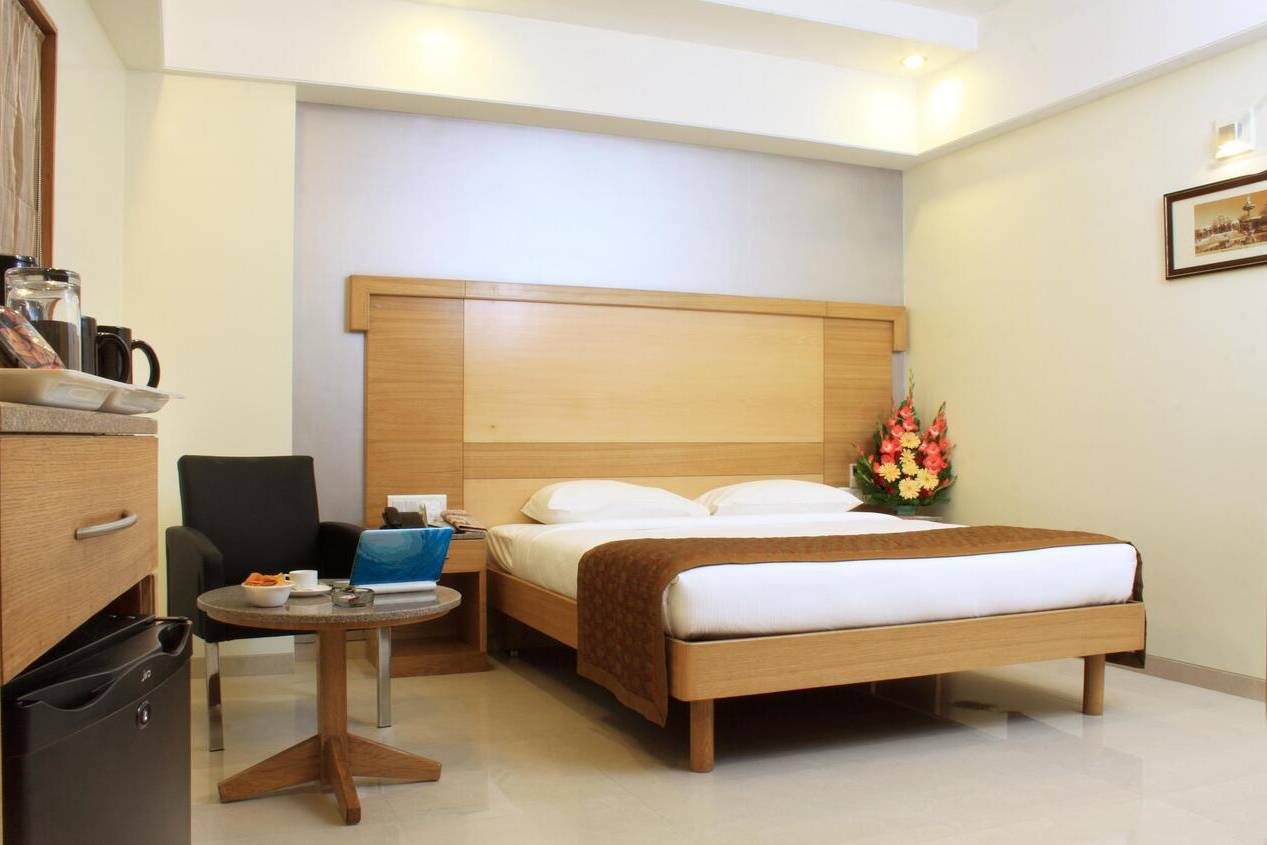 Zip By Spree Hotels CRN Canary Bangalore Venue Chickpet Majestic zip-by-spree-hotels-crn-canary-bangalore-venue-chickpet-majestic
