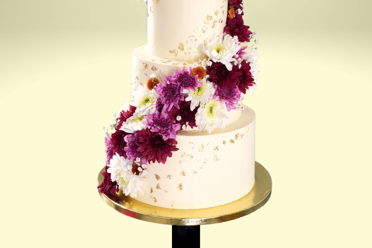 ROCH Cake Studio - Wedding Cake - Erragadda - Weddingwire.in
