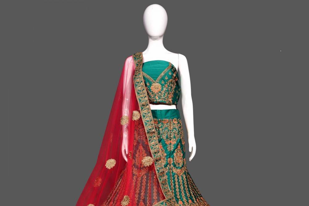Kapoor Designer Exports Pvt. Ltd - Lehenga - Salabatpura - Weddingwire.in