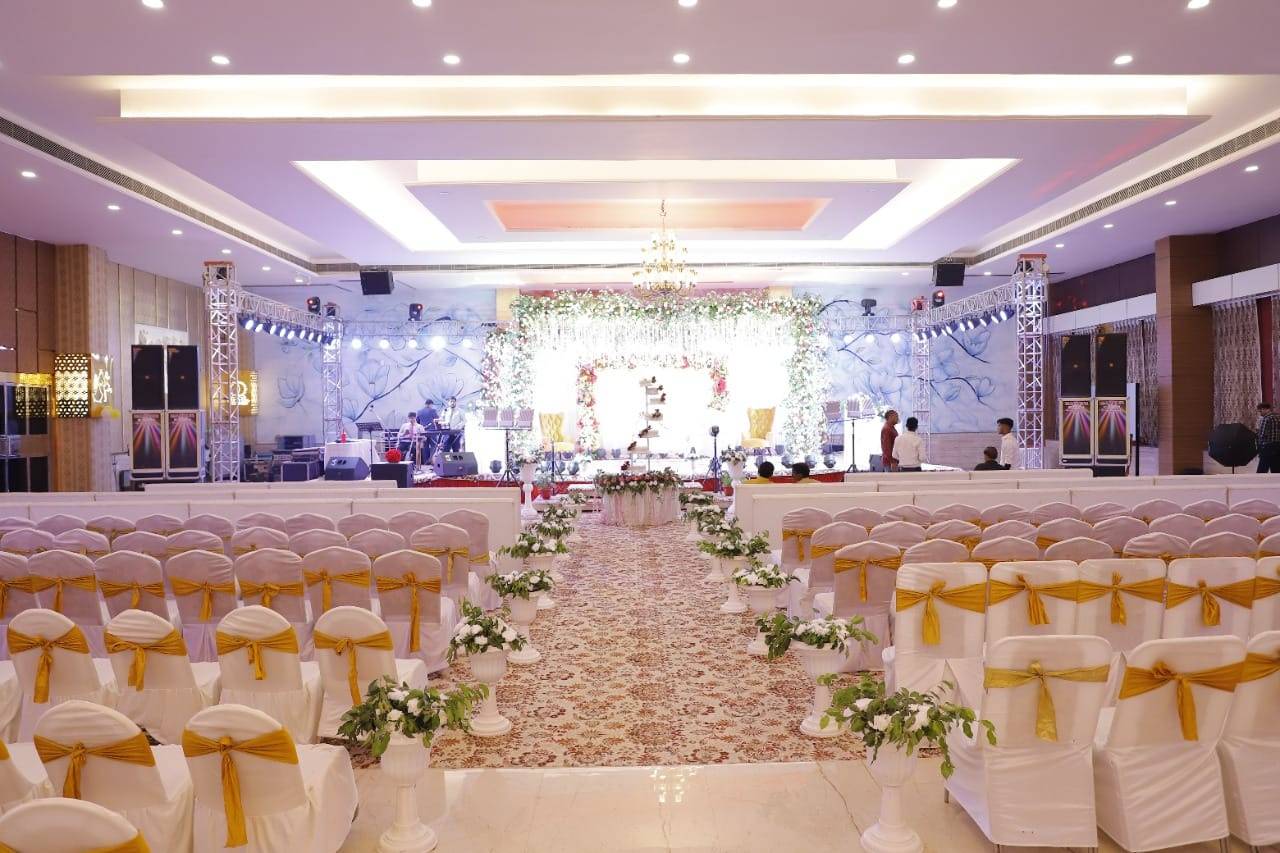 Videos from The Grandeur Banquet and Resort