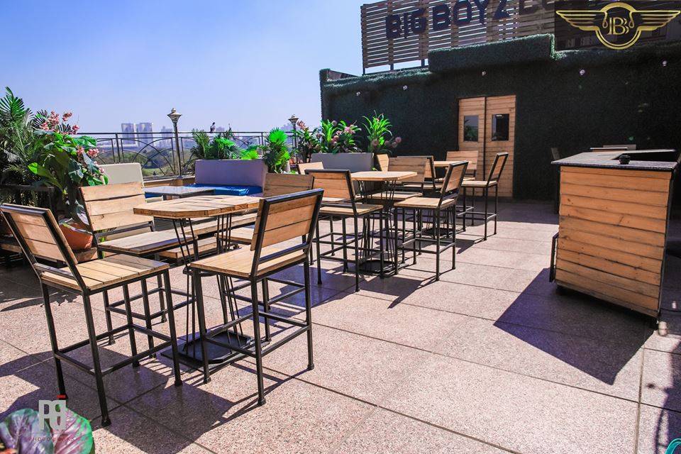 The Clock Tower - Places - Golf Course Road, Gurgaon - Weddingwire.in