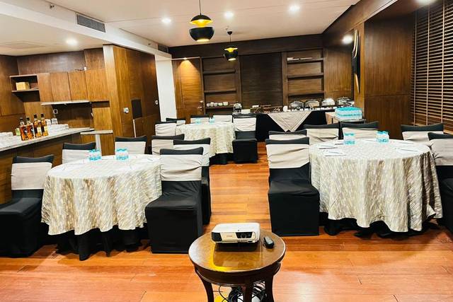 Holiday Inn, Mayur Vihar - Venue - Mayur Vihar - Patparganj ...
