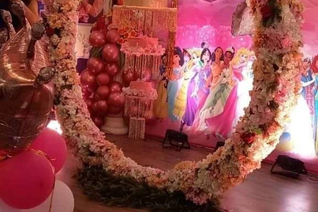 Narayan Cake Design - Wedding Cake - Mohan Nagar - Weddingwire.in
