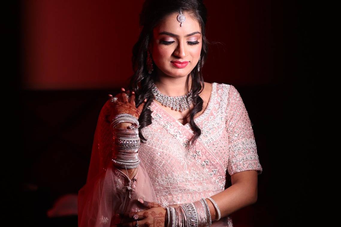 The Lilli Production House - Photographer - Alambagh - Weddingwire.in