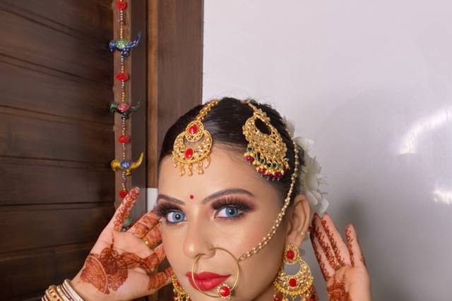 Mahak Manwani Makeovers - Makeup Artist - Udaipur City - Weddingwire.in