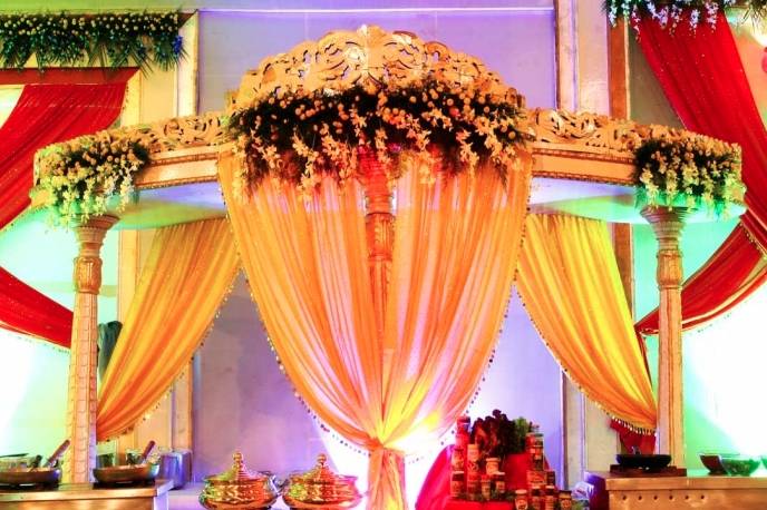 The Grand Piazza Party Lawn - Venue - Indirapuram - Weddingwire.in