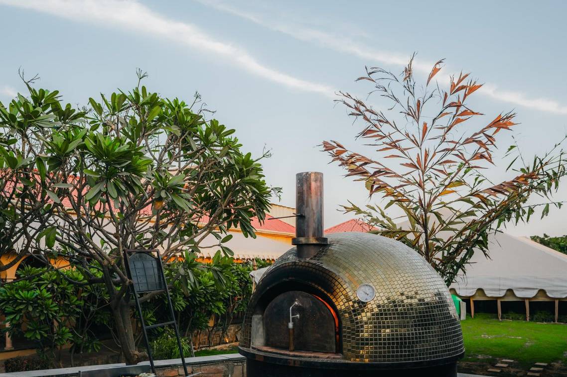 Bada Saab Cocktail Room and Kitchen - Venue - Kukas - Delhi Road ...