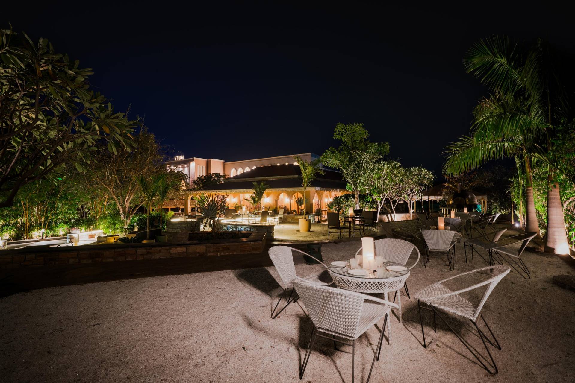Bada Saab Cocktail Room and Kitchen - Venue - Kukas - Delhi Road ...