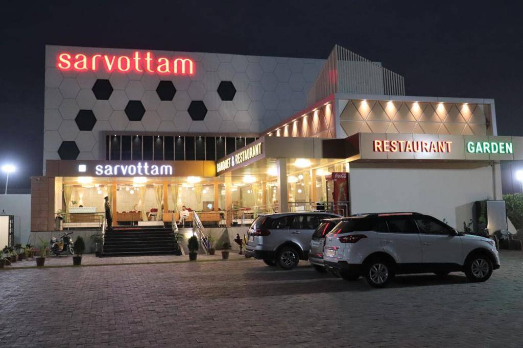 Sarvottam Banquet & Restaurant - Venue - Chandkheda - Weddingwire.in