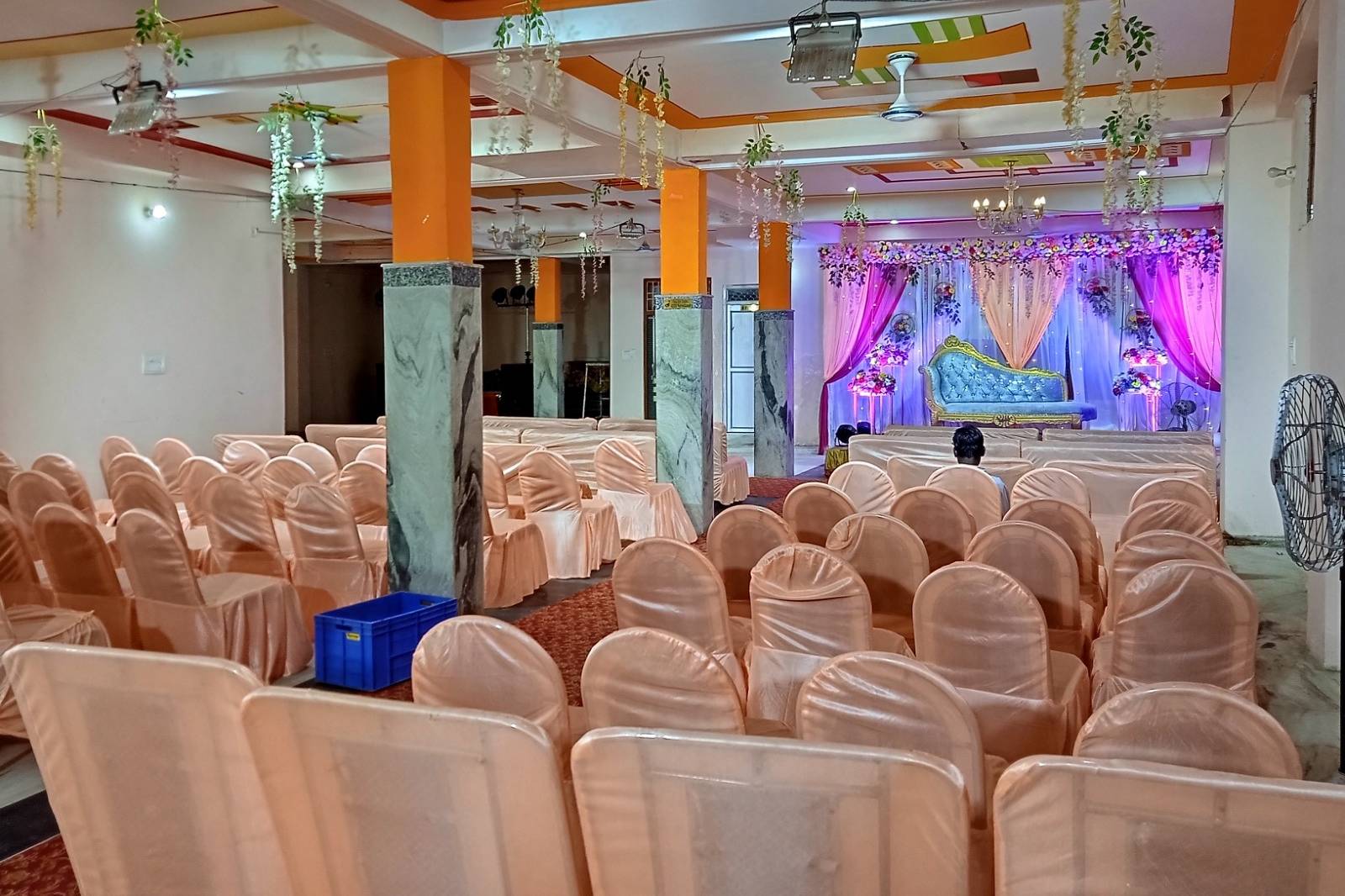Radhe Krishna Marriage Hall - Venue - Alambagh - Weddingwire.in