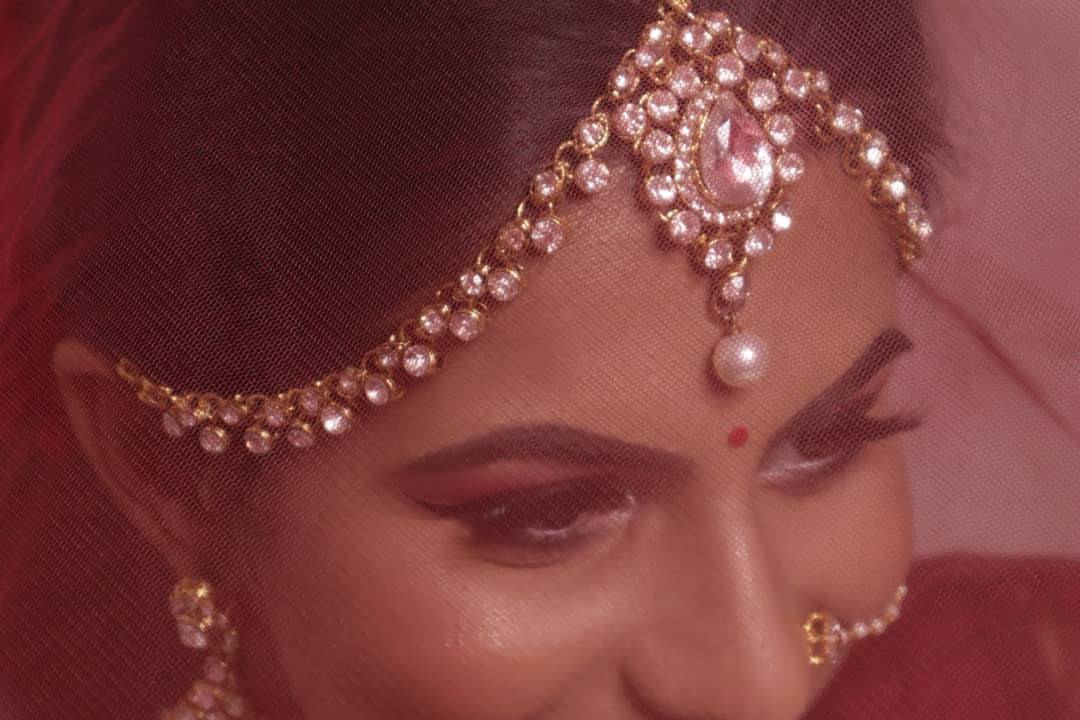 Neha Jha Makeover Studio - Makeup Artist - Pimpri - Weddingwire.in