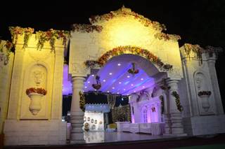 The Grand Piazza Party Lawn - Venue - Indirapuram - Weddingwire.in